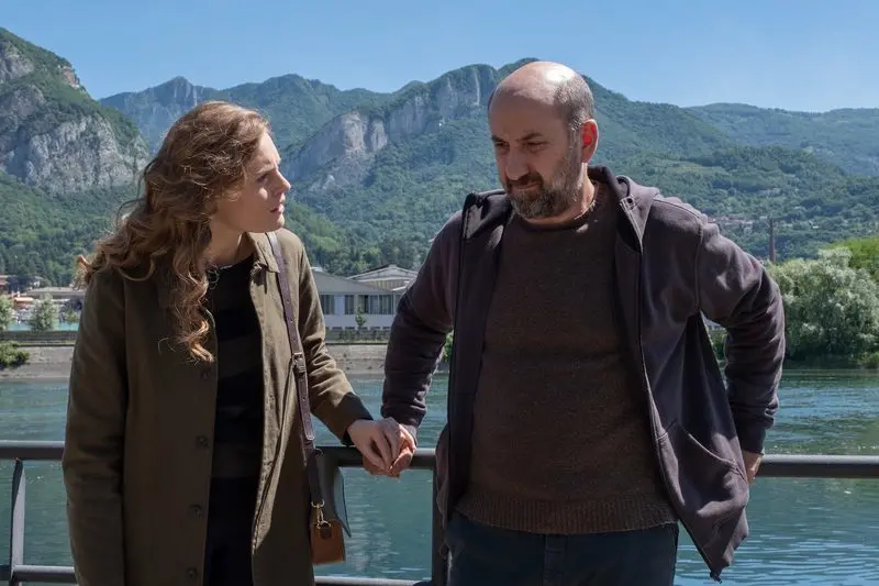 Antonio Albanese torna nella Lecco delle sue origini per ‘Cento ...